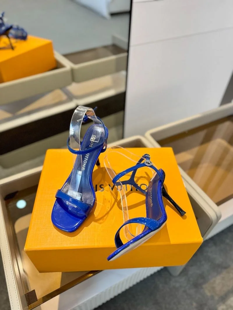 Accurate model Louis Vuitton Sandals