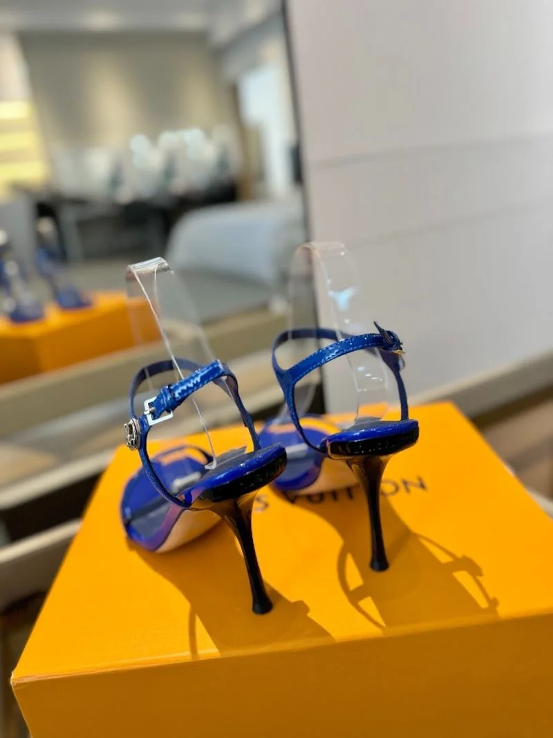 Accurate model Louis Vuitton Sandals