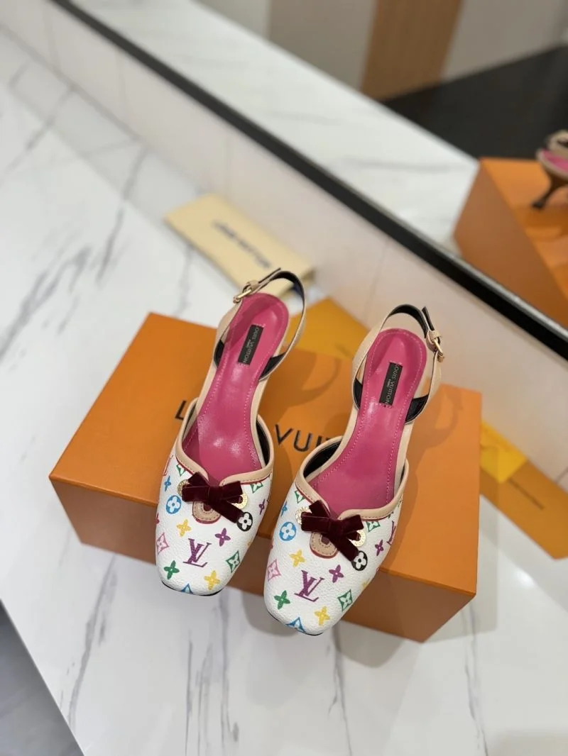 Accurate model Louis Vuitton Sandals