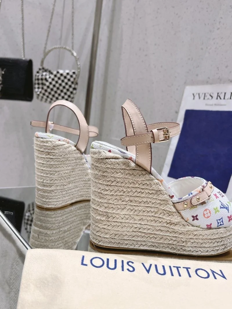High fidelity Louis Vuitton Sandals