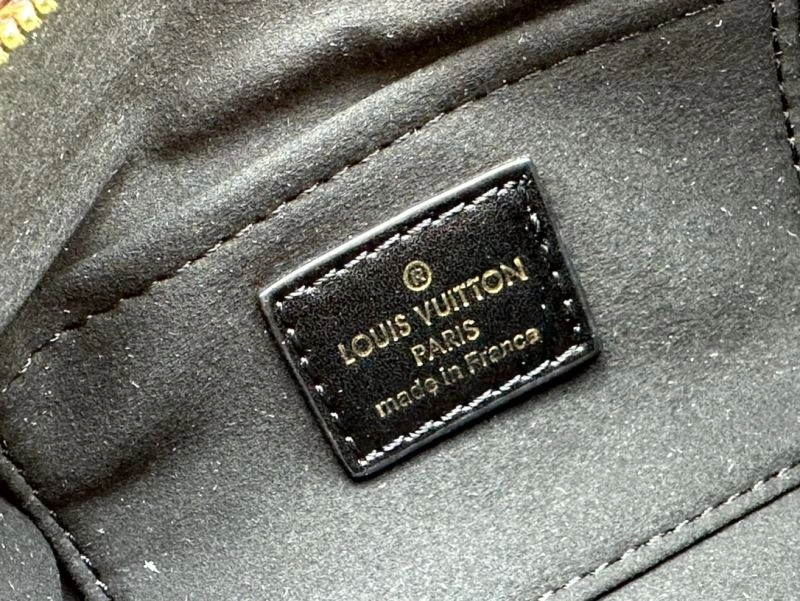 Perfect replica Louis Vuitton Satchel Bags
