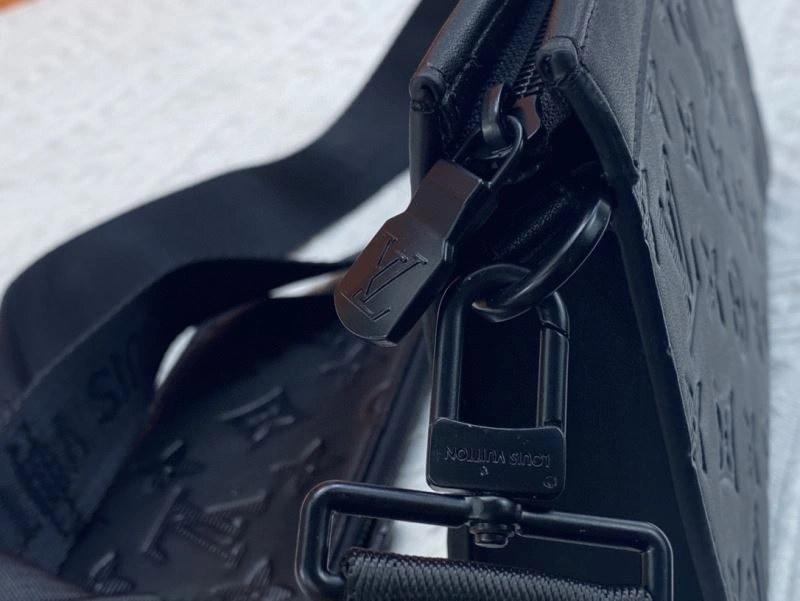 High accuracy Louis Vuitton Satchel Bags