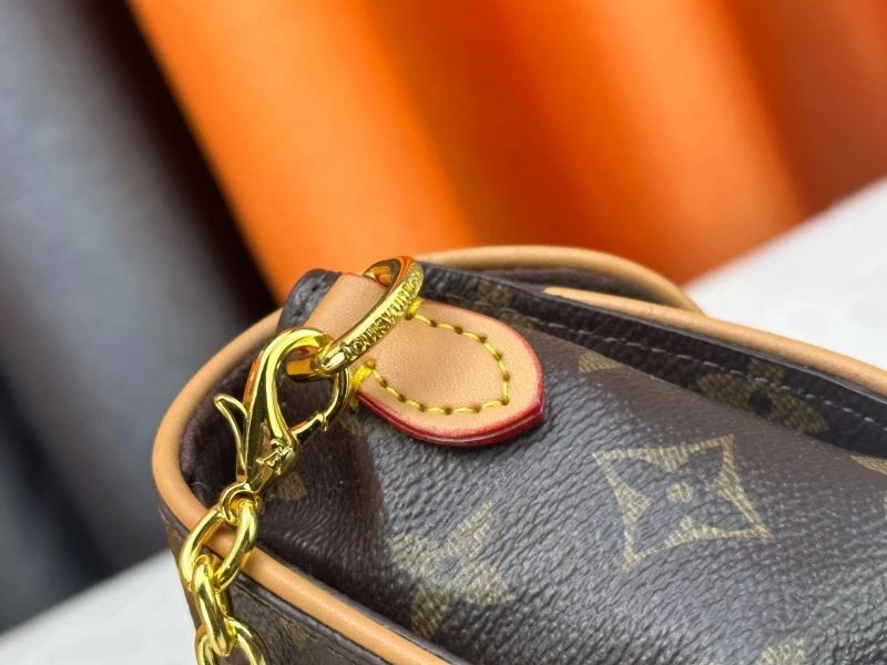 Bargain Louis Vuitton Satchel Bags