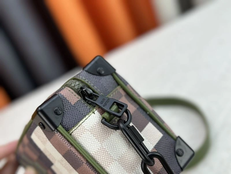 Accurate model Louis Vuitton Satchel Bags