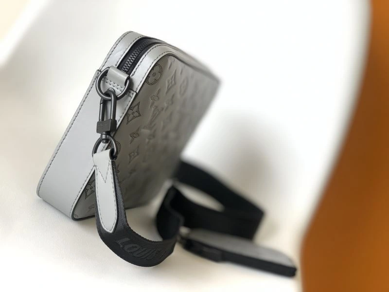 Bargain Louis Vuitton Satchel Bags