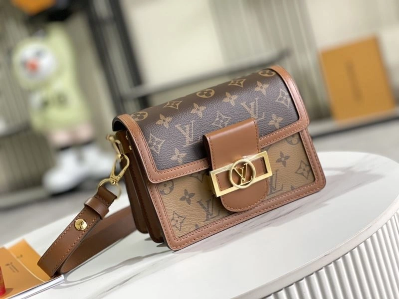 Perfect replica Louis Vuitton Satchel Bags