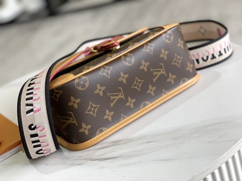 Top mirror Louis Vuitton Satchel Bags