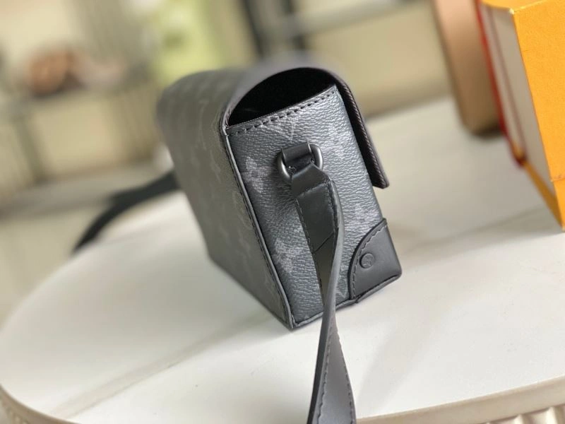 Top mirror Louis Vuitton Satchel Bags