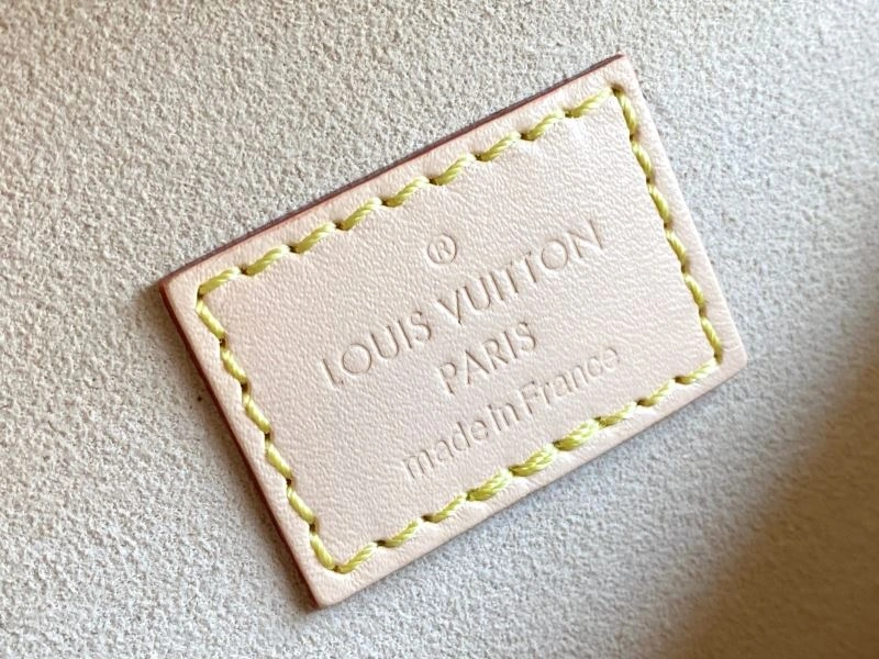 Top mirror Louis Vuitton Satchel Bags