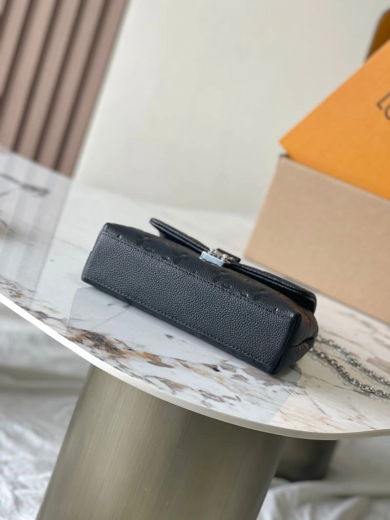 Accurate model Louis Vuitton Satchel Bags
