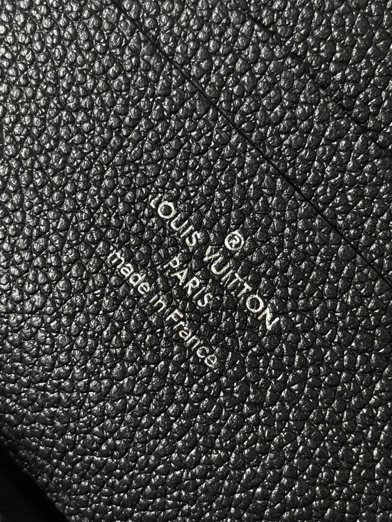Accurate model Louis Vuitton Satchel Bags
