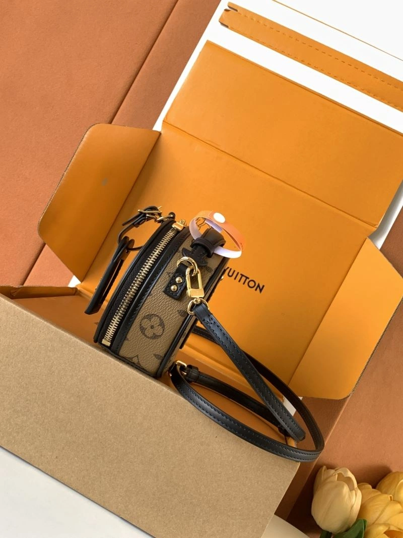 Precise copy Louis Vuitton Satchel Bags