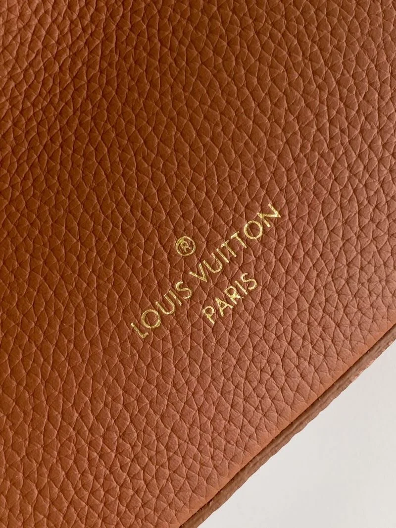 Top mirror Louis Vuitton Satchel Bags
