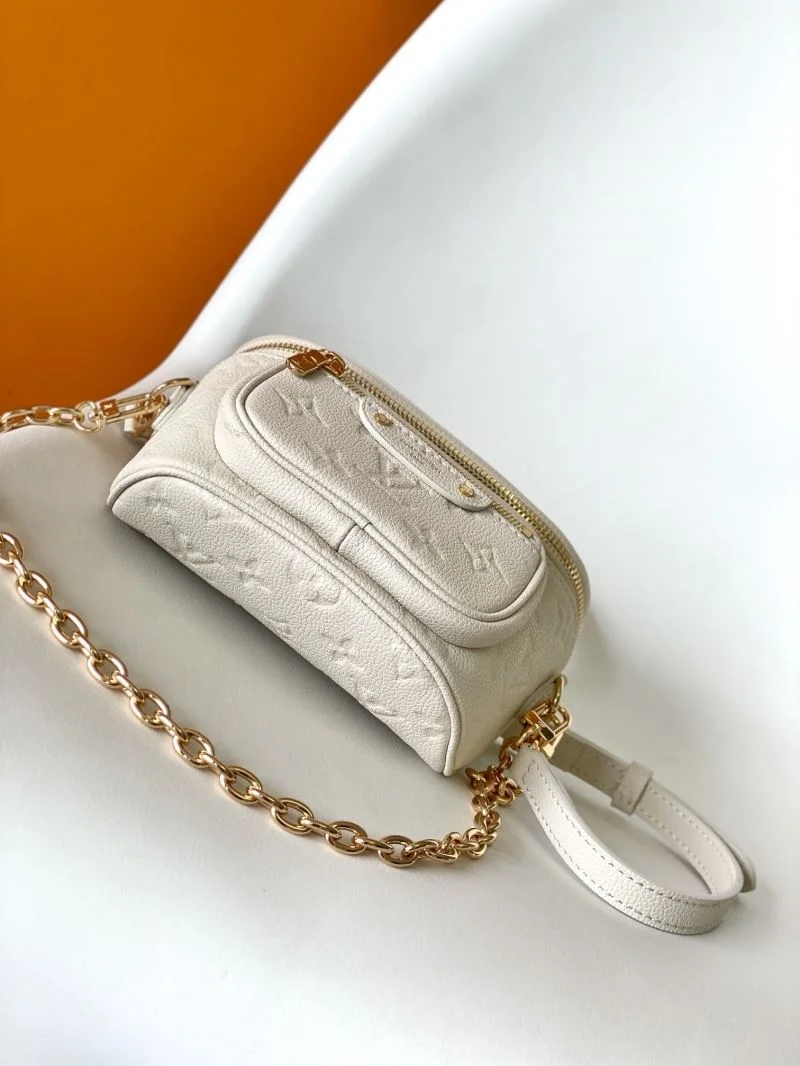 Accurate model Louis Vuitton Satchel Bags