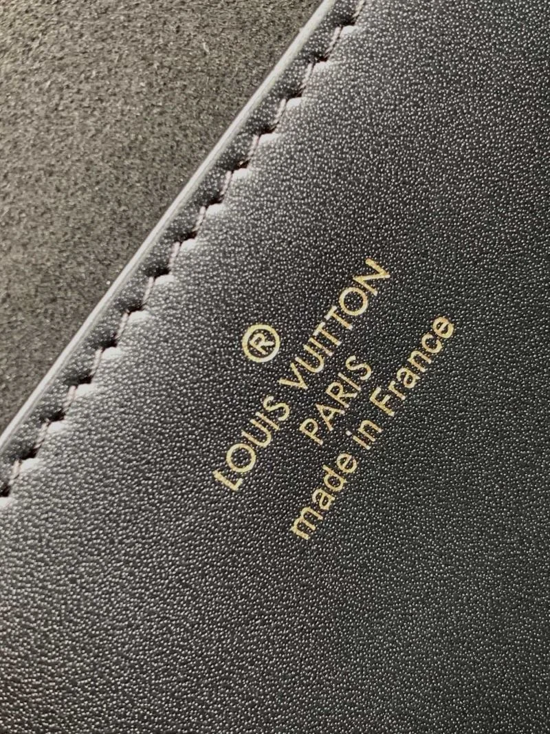 Exact replica Louis Vuitton Satchel Bags