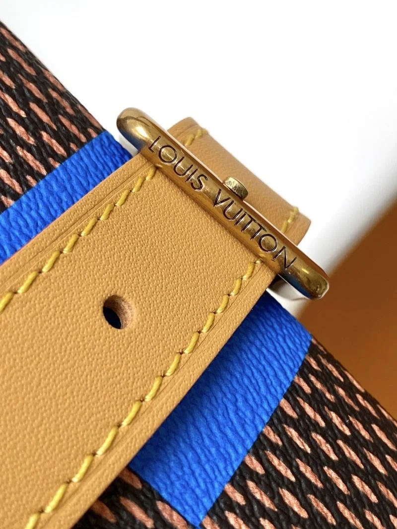 Accurate model Louis Vuitton Satchel Bags