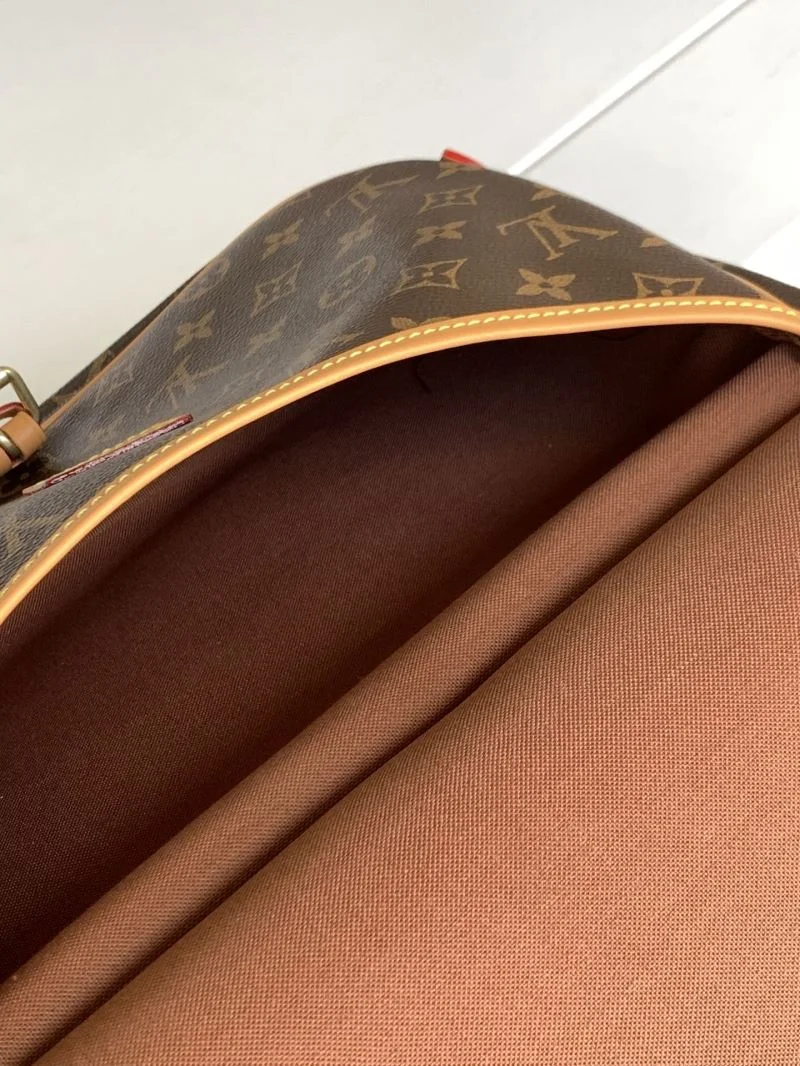 Inexpensive Louis Vuitton Satchel Bags