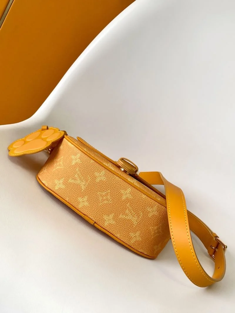 Accurate model Louis Vuitton Satchel Bags