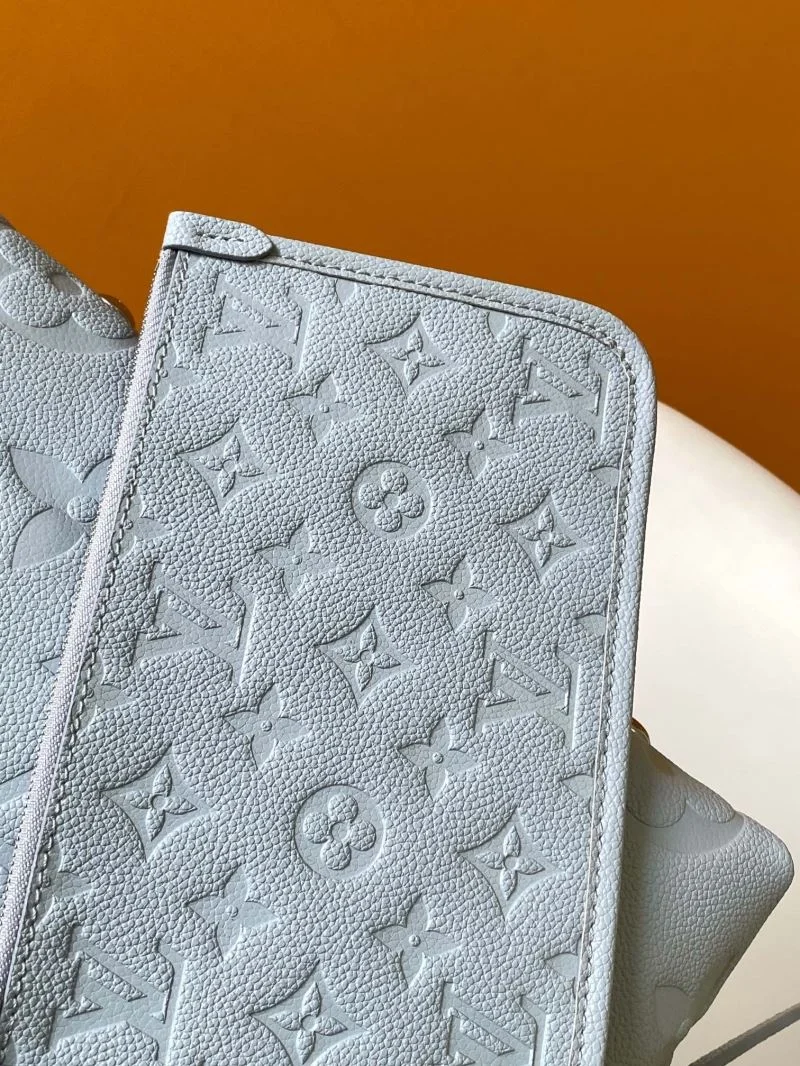 Precise copy Louis Vuitton Satchel Bags
