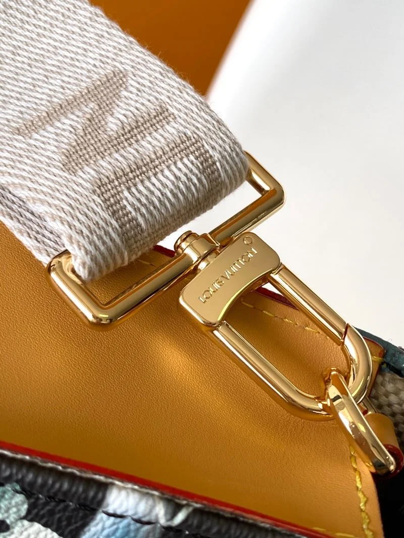 Top mirror Louis Vuitton Satchel Bags