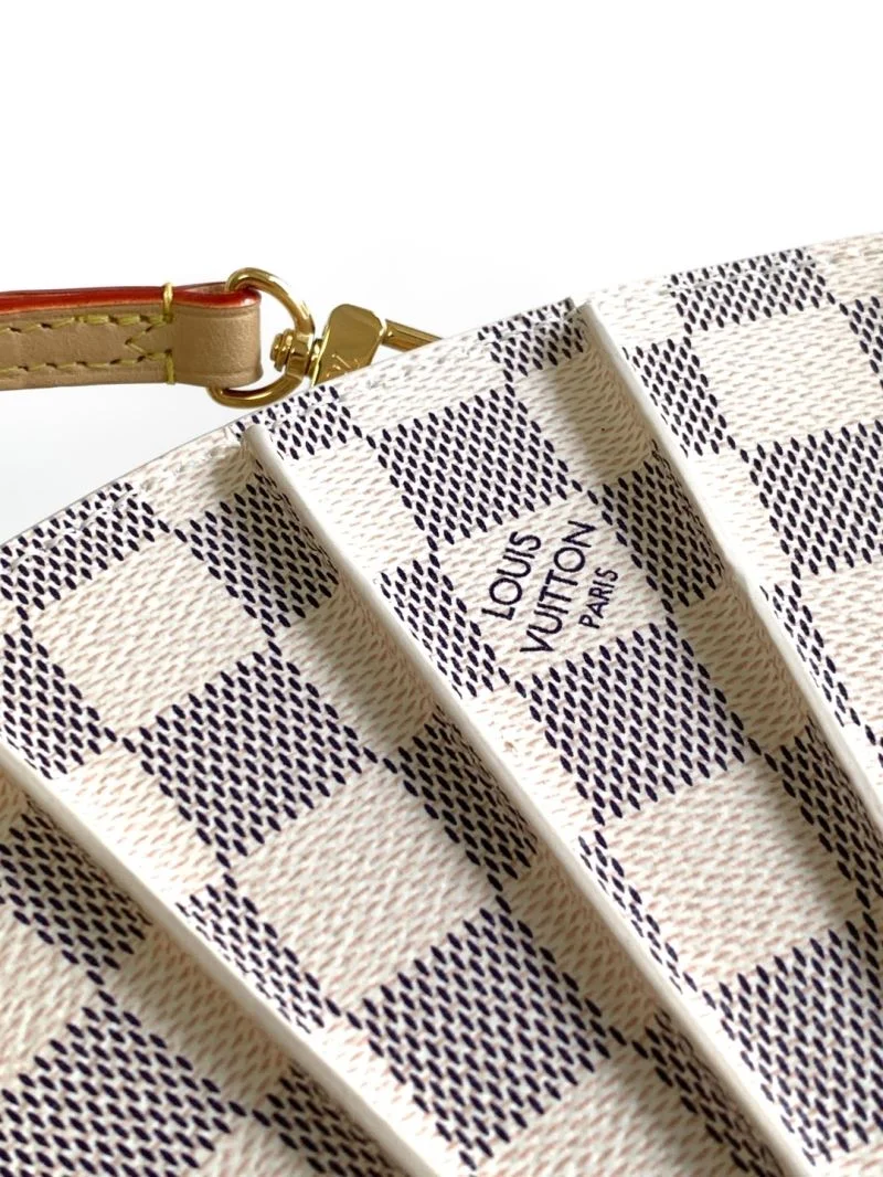 Indistinguishable Louis Vuitton Satchel Bags