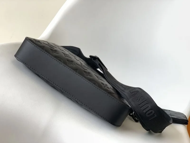 Accurate model Louis Vuitton Satchel Bags