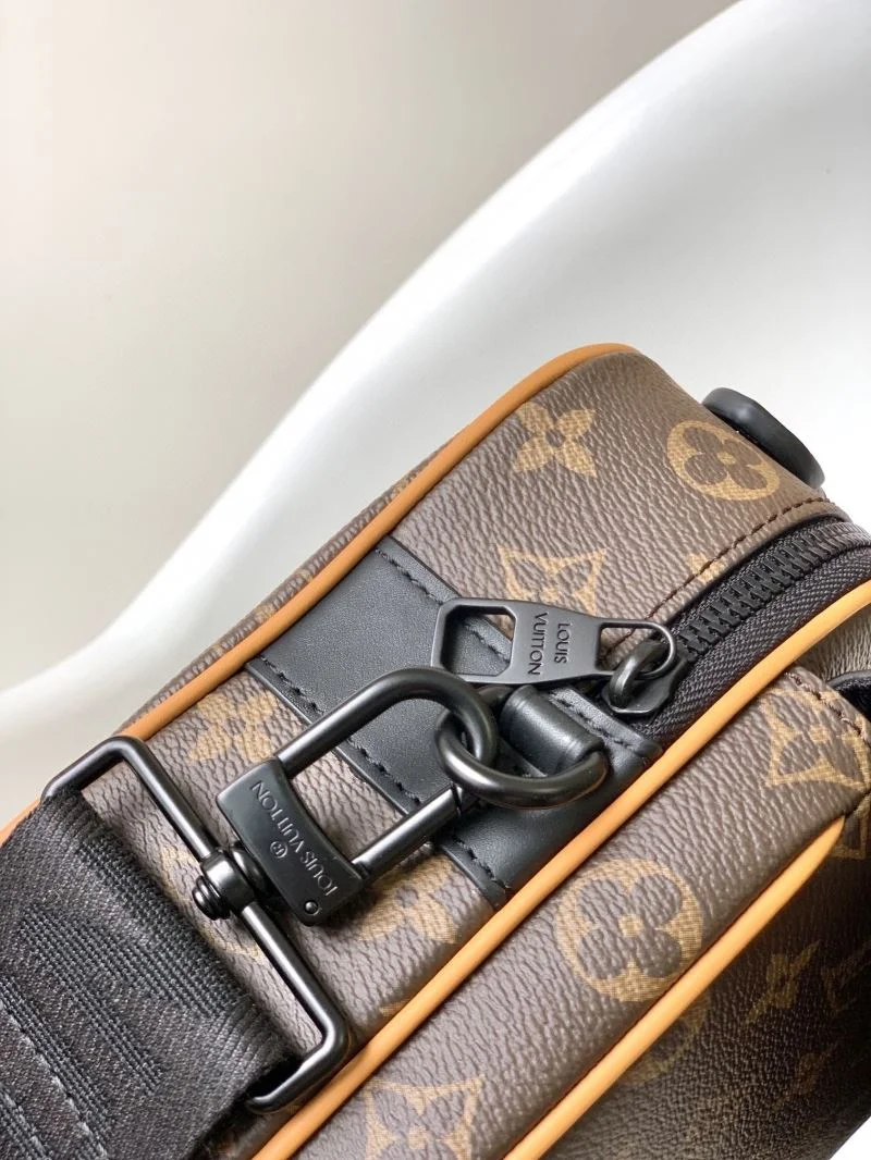 Accurate model Louis Vuitton Satchel Bags