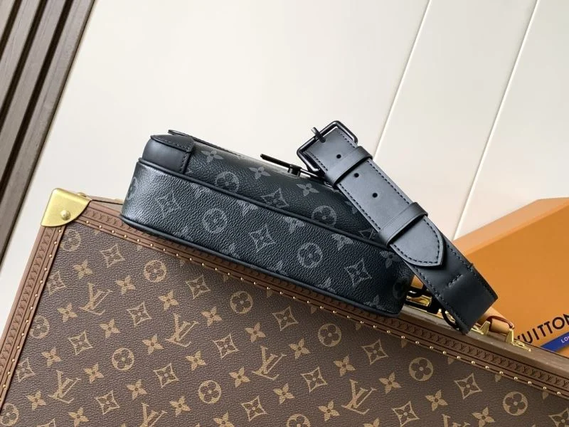 Exact replica Louis Vuitton Satchel Bags