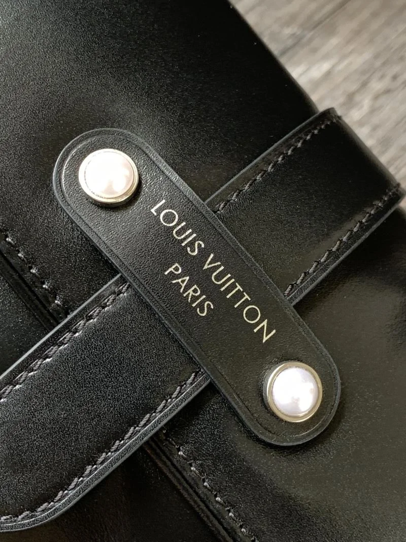 Inexpensive Louis Vuitton Satchel Bags
