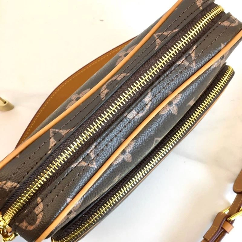 Exact replica Louis Vuitton Satchel Bags