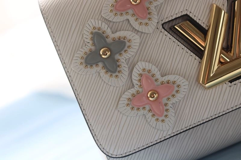 Perfect replica Louis Vuitton Satchel Bags