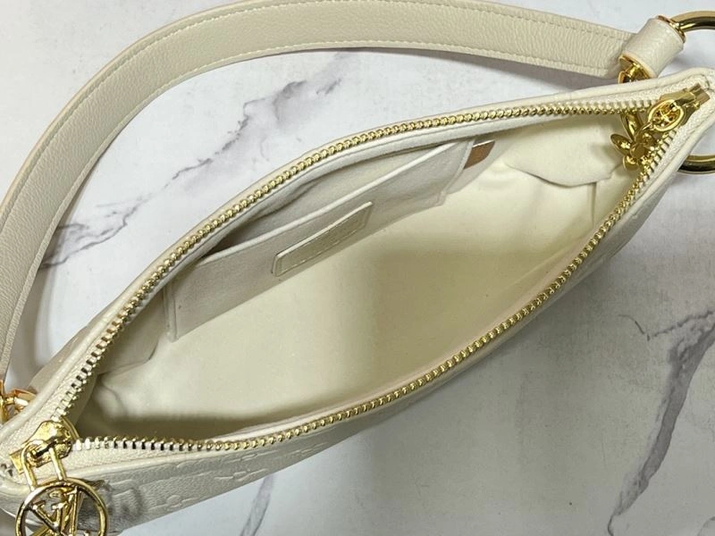 Perfect replica Louis Vuitton Satchel Bags