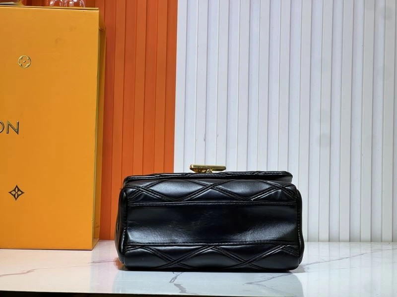 Perfect replica Louis Vuitton Satchel Bags