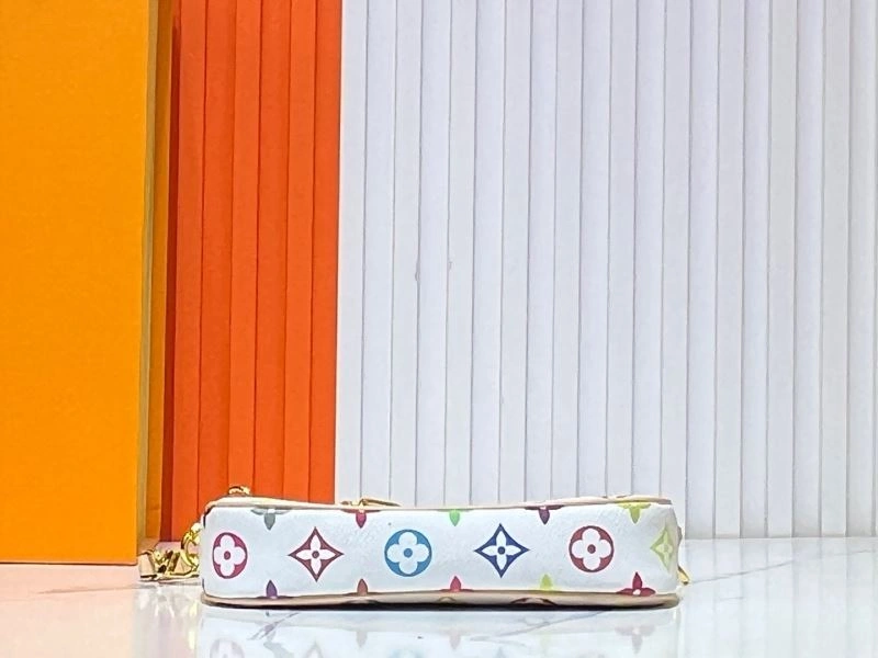 Accurate model Louis Vuitton Satchel Bags