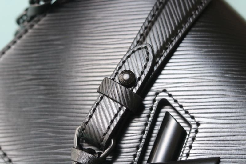 Low-cost Louis Vuitton Satchel Bags