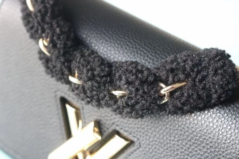 Accurate model Louis Vuitton Satchel Bags