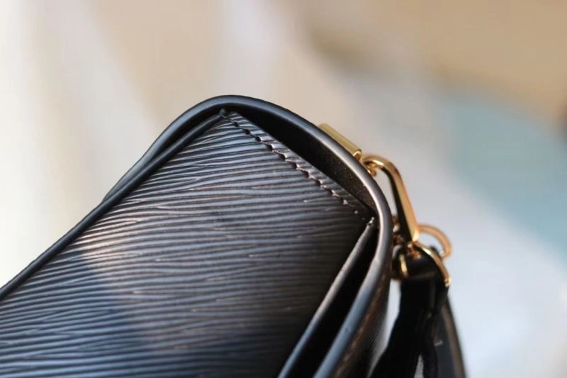 Top match Louis Vuitton Satchel Bags