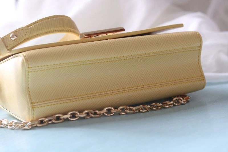 Accurate model Louis Vuitton Satchel Bags