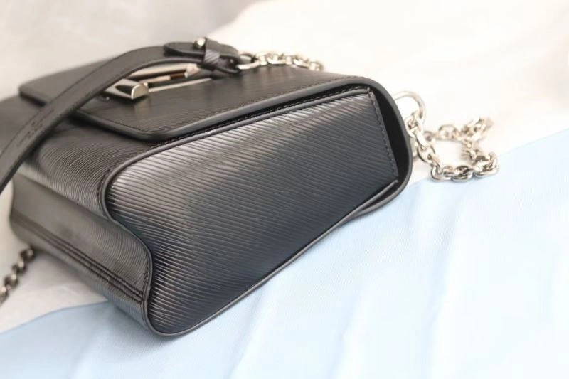 Indistinguishable Louis Vuitton Satchel Bags