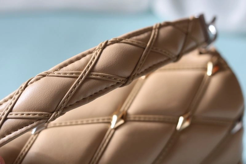 Bargain Louis Vuitton Satchel Bags