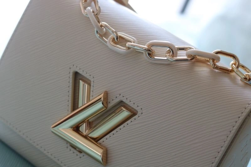 Low-cost Louis Vuitton Satchel Bags