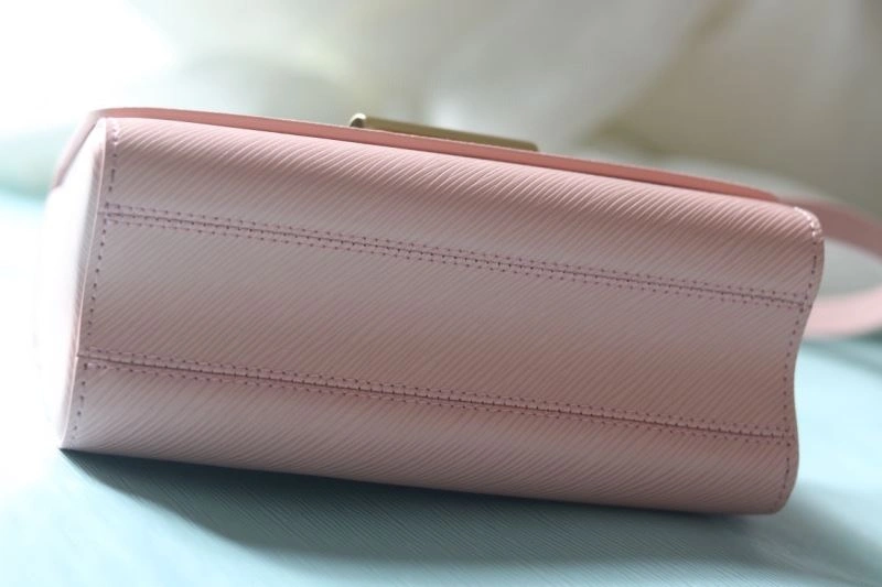 Exact replica Louis Vuitton Satchel Bags