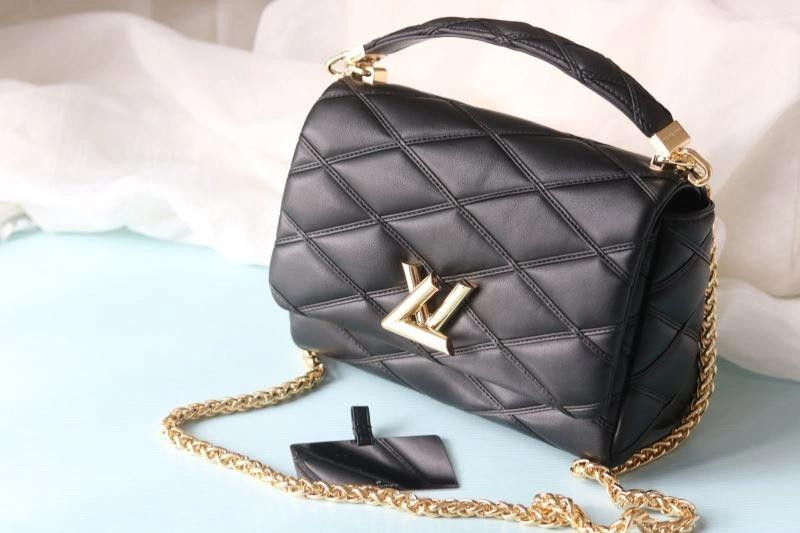 Top mirror Louis Vuitton Satchel Bags