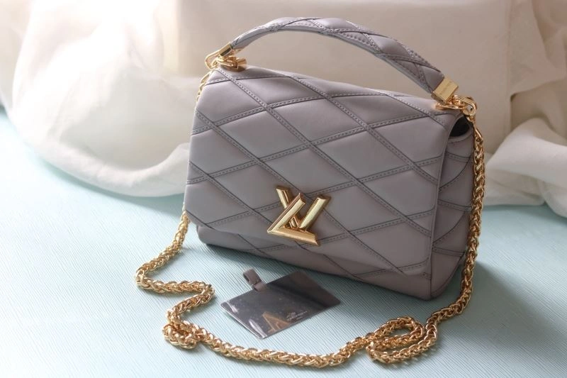 Inexpensive Louis Vuitton Satchel Bags