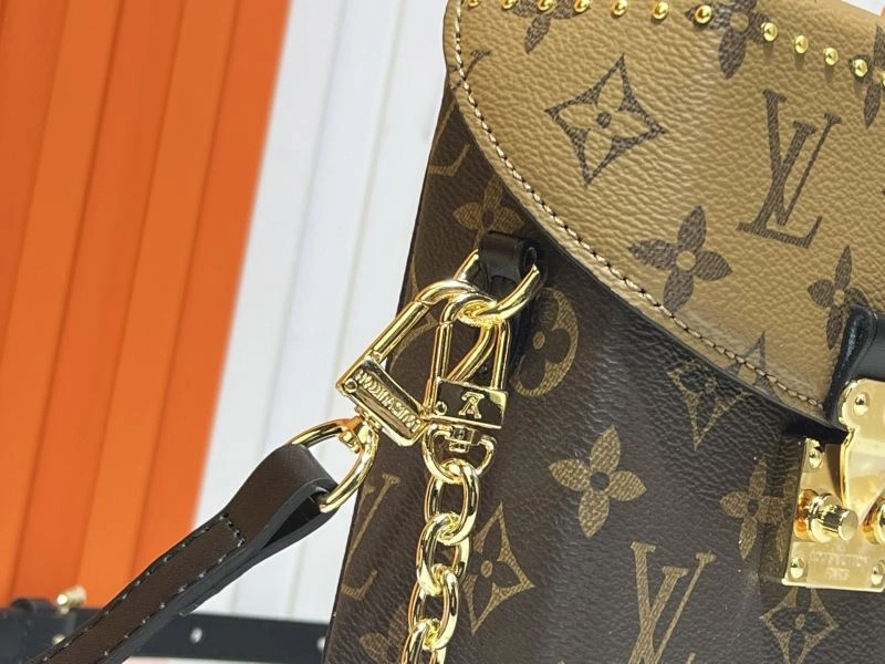 Exact replica Louis Vuitton Satchel Bags