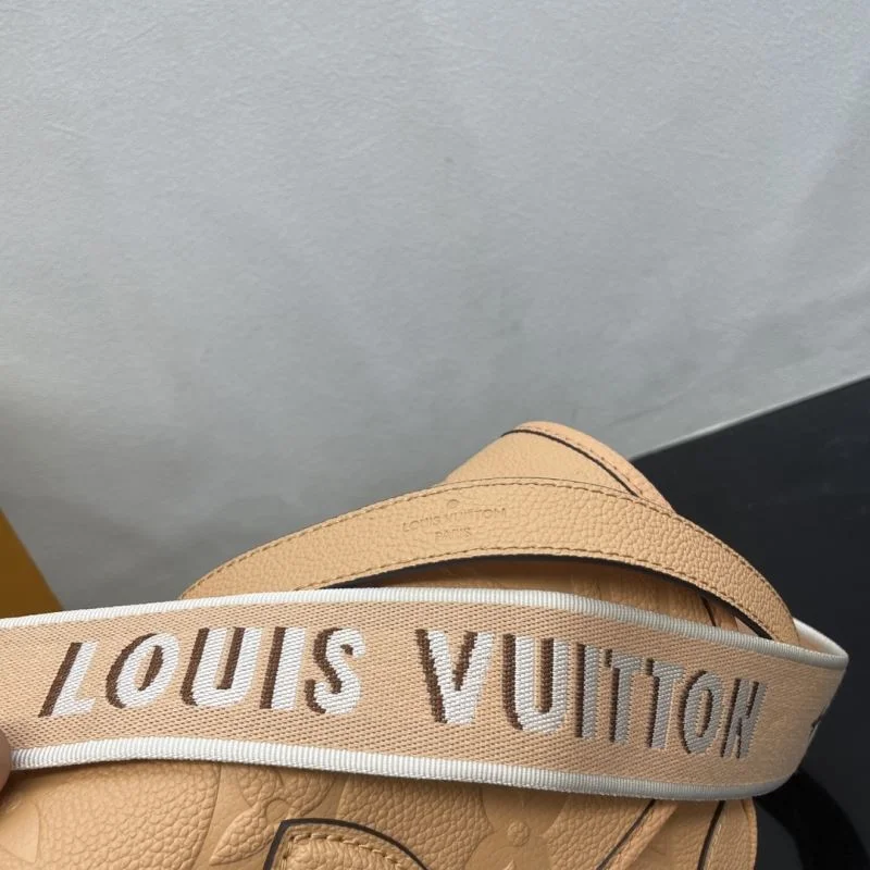 Exact replica Louis Vuitton Satchel Bags