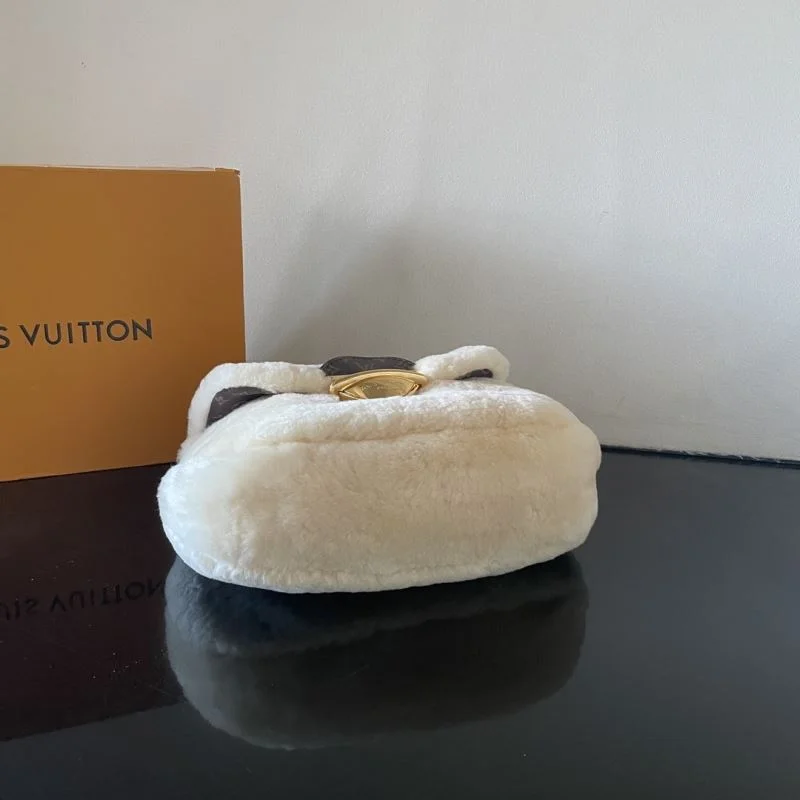 Value-priced Louis Vuitton Satchel Bags