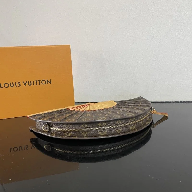 Accurate model Louis Vuitton Satchel Bags