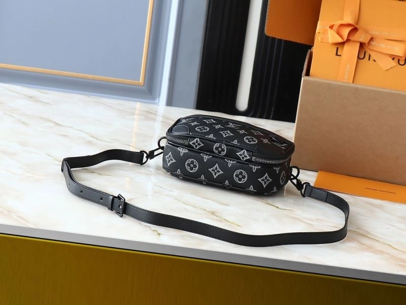 High accuracy Louis Vuitton Satchel Bags