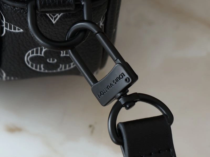 High accuracy Louis Vuitton Satchel Bags